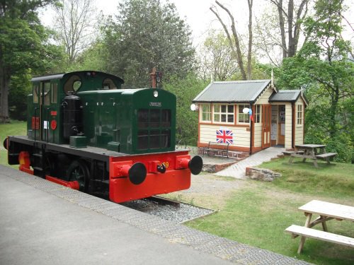 Distributor profile: Erwood Station Craft Centre - Positive News ...