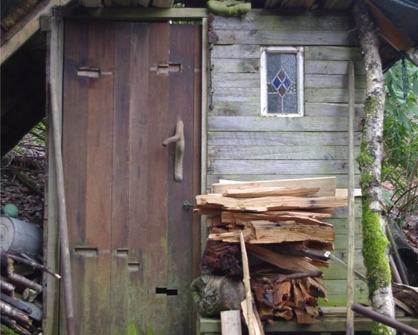 Hutting set for Scottish revival - Positive News - Positive News