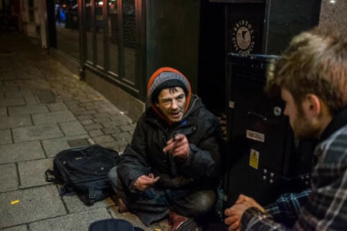 Seeing homelessness in a new light - Positive News