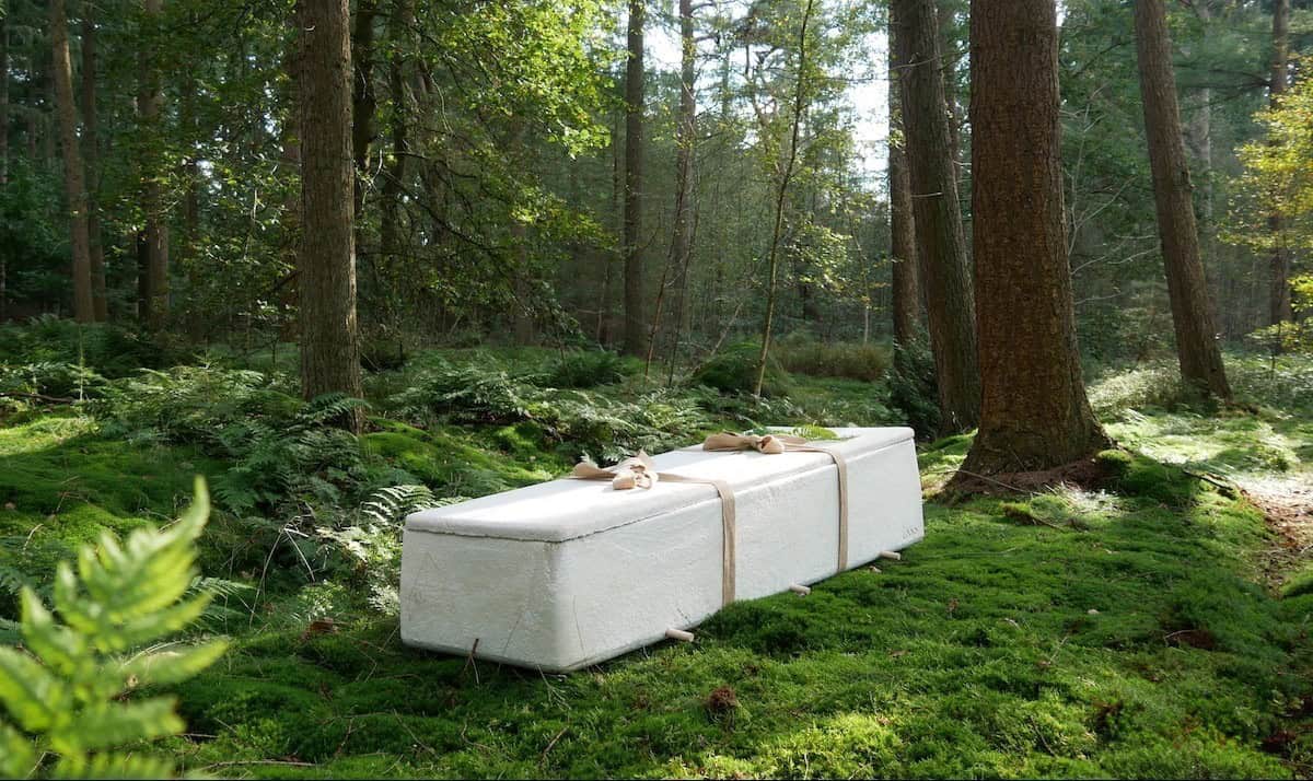 The living coffin that transforms your body into compost - Positive News