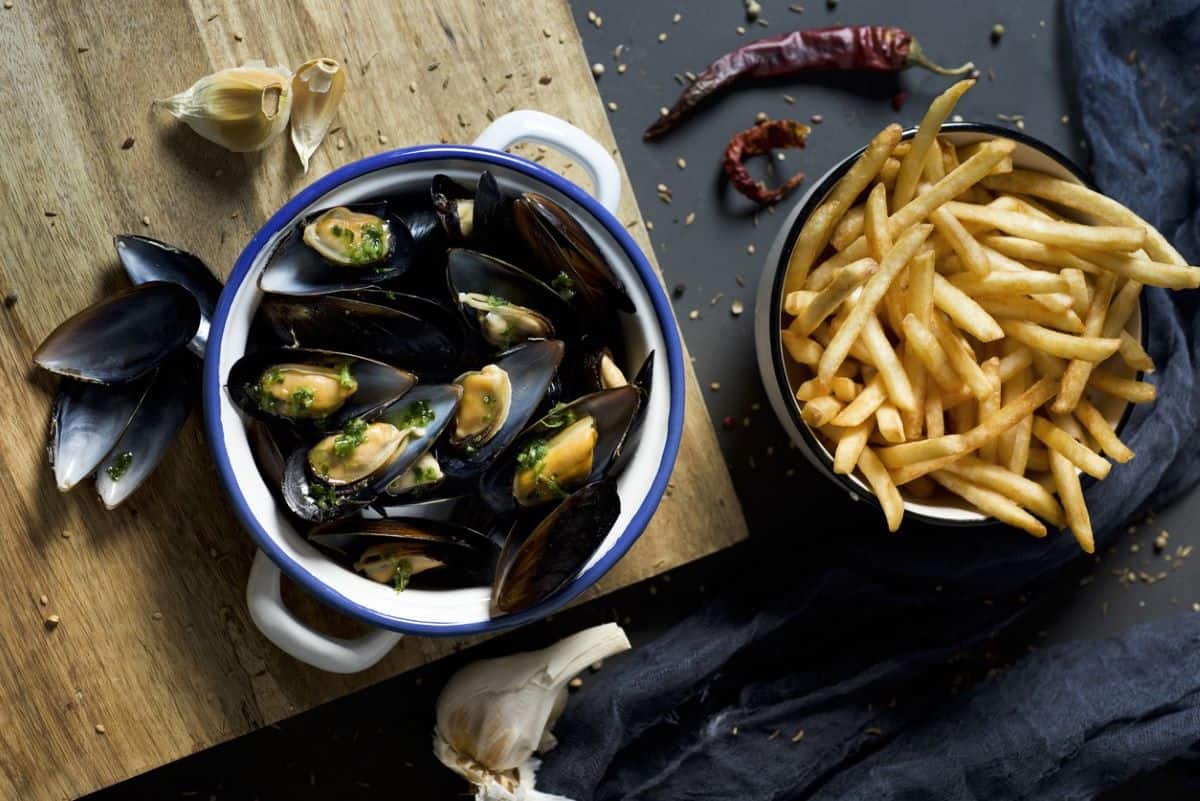 The sustainable diet plan that includes meat and dairy - Positive News