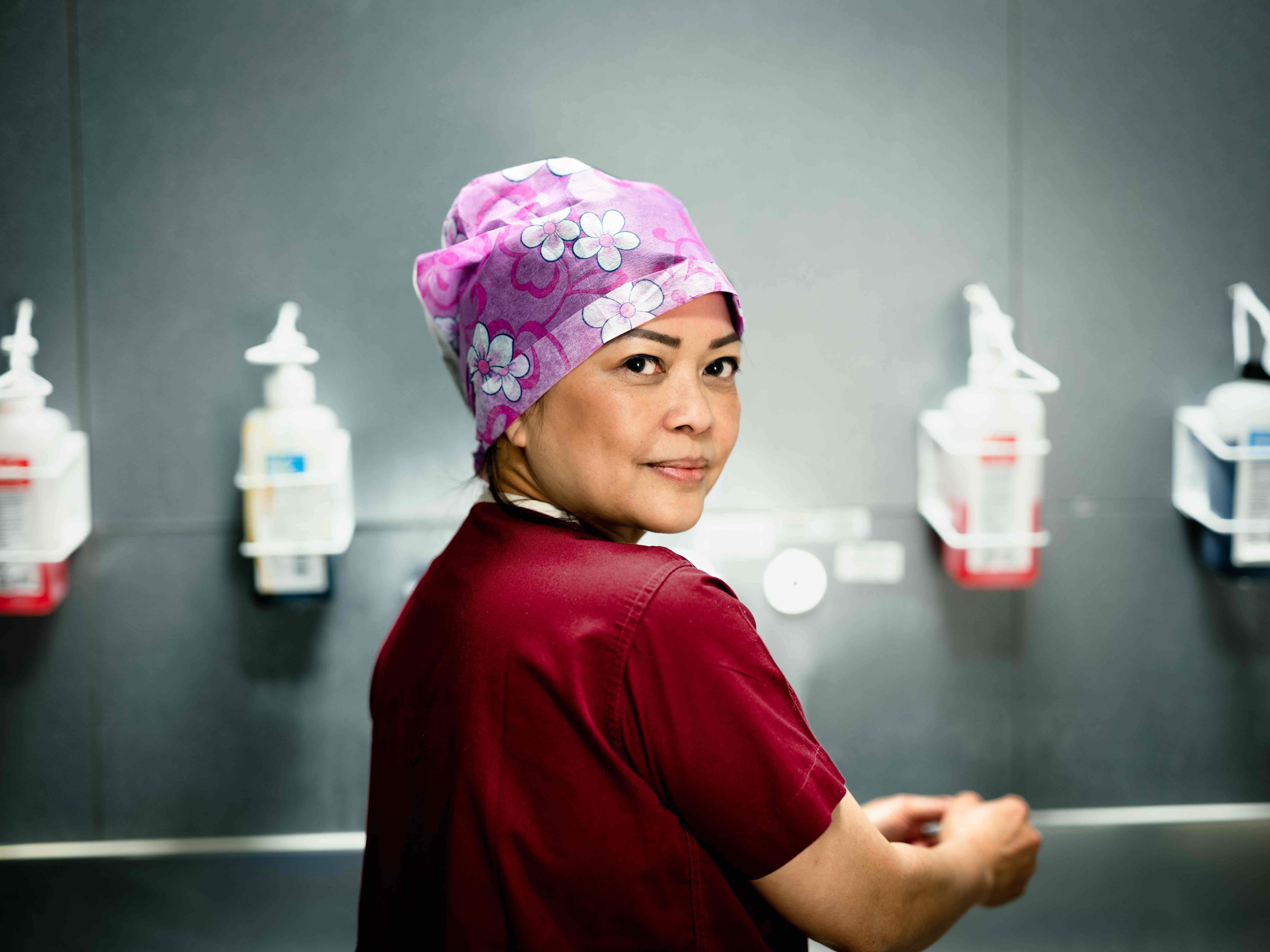 ‘A celebration of migration.’ Portrait series salutes NHS workers ...
